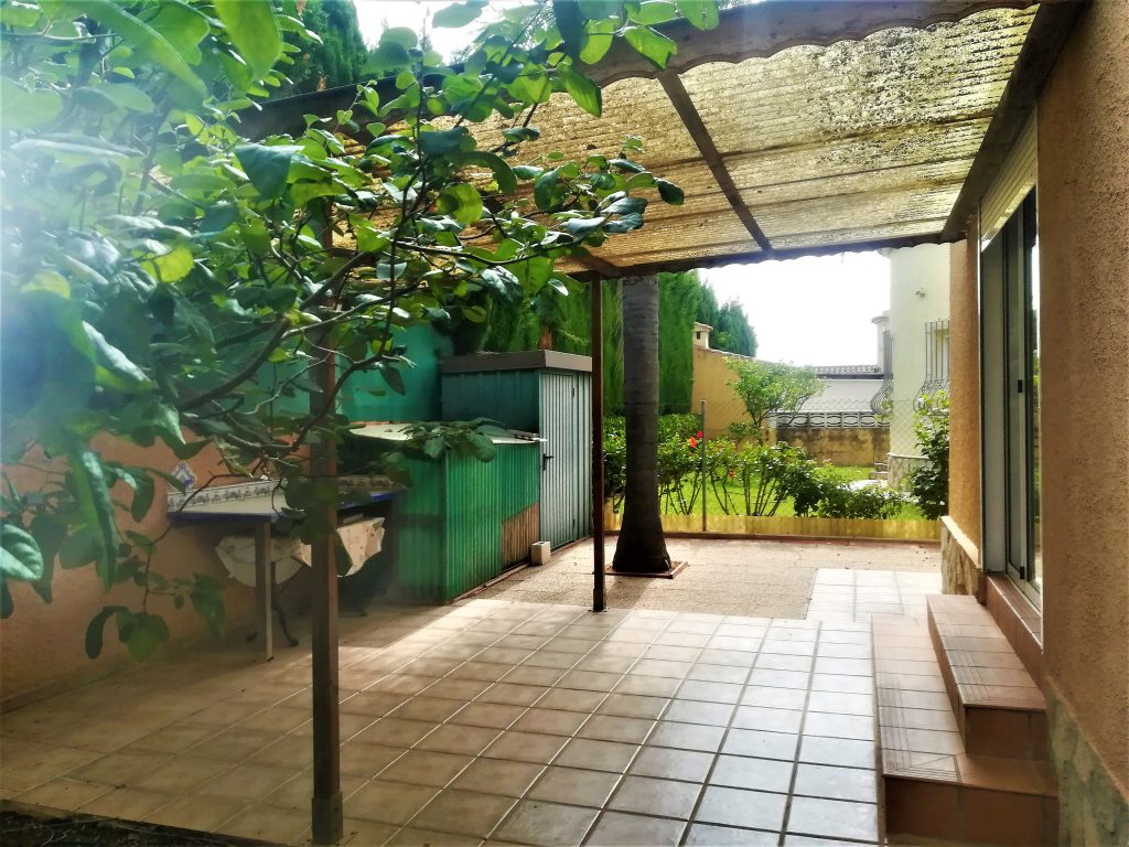 btr - The House Goals